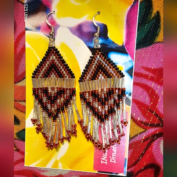 Jewelry Native American Traditional Red And Black Beaded Earrings